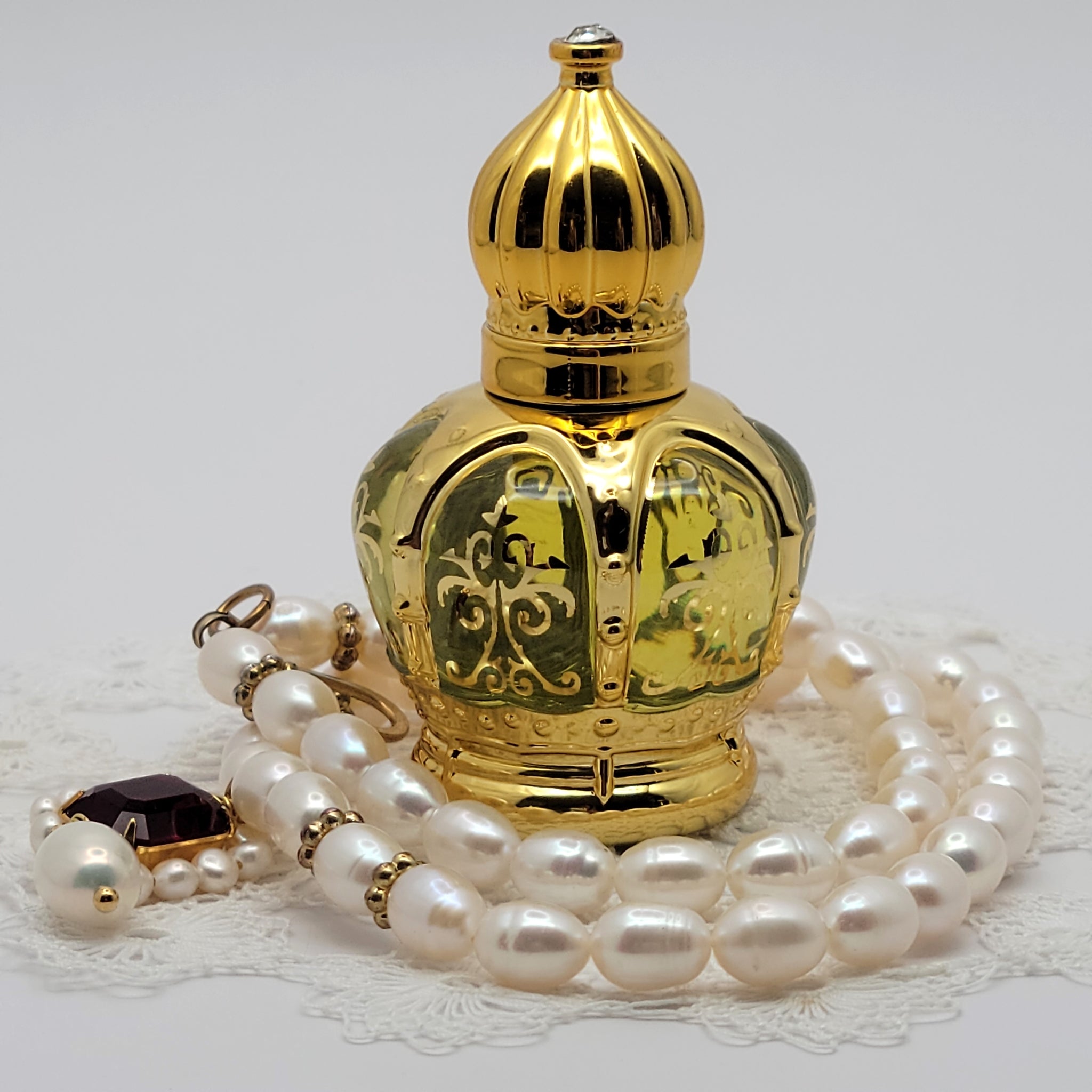 Perfume of Queen Elizabeth the First – Cosmetica Obscura
